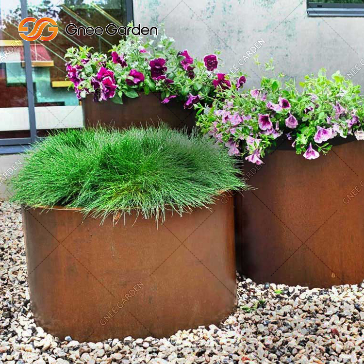 Corten Steel Rusty Flower Planter- Gnee Garden